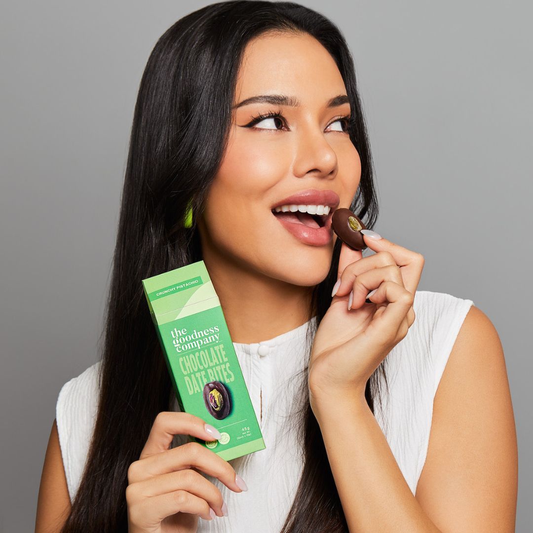 Crunchy Pistachio Vegan Chocolate Date Bites (12 Boxes) - The Goodness ...